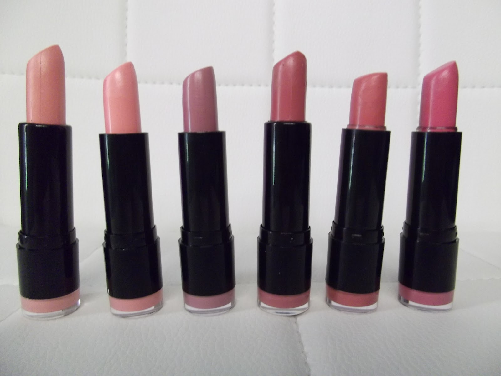 Pin Up 77 Makeup: Mi Colección de Labiales NYX