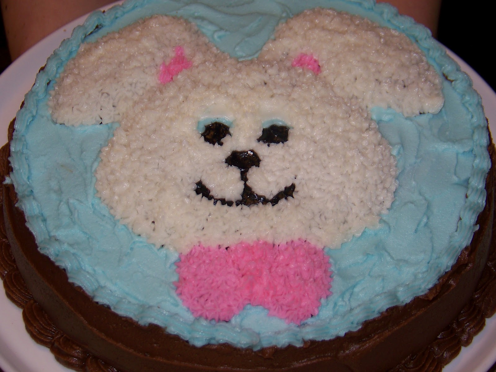 On Stefanie's Crafty Side: Bunny Face Cake