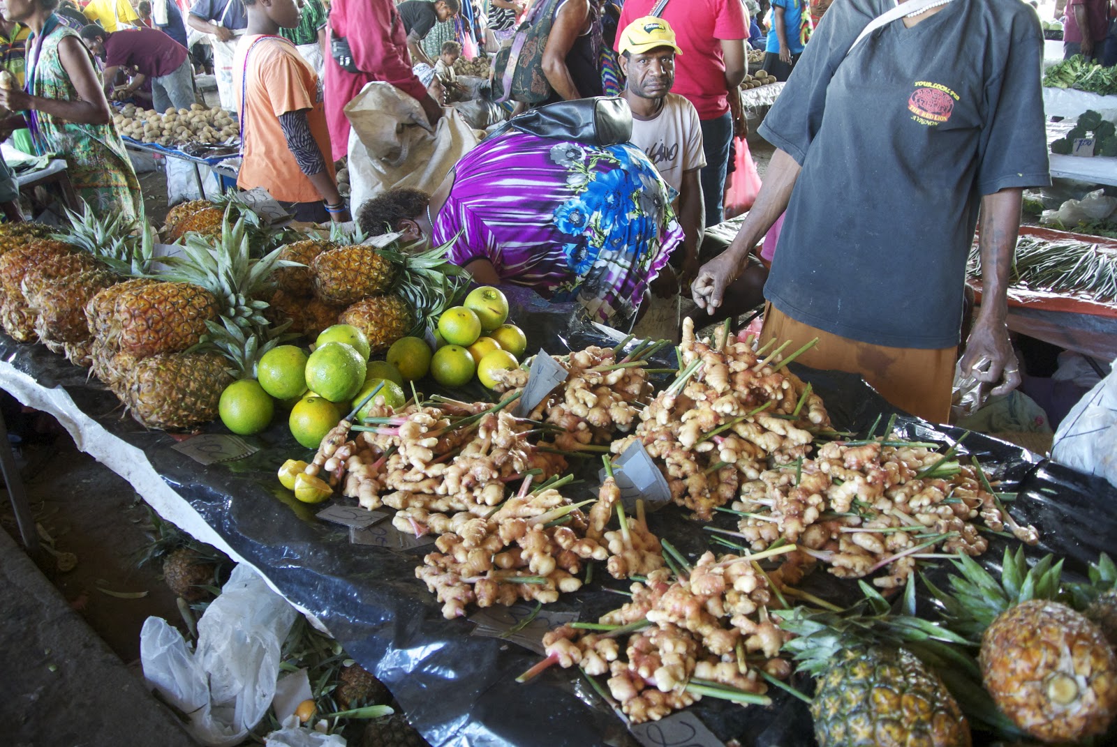 GlobalGoodFood: Lae fruit, vegetables produce market Papua New Guinea