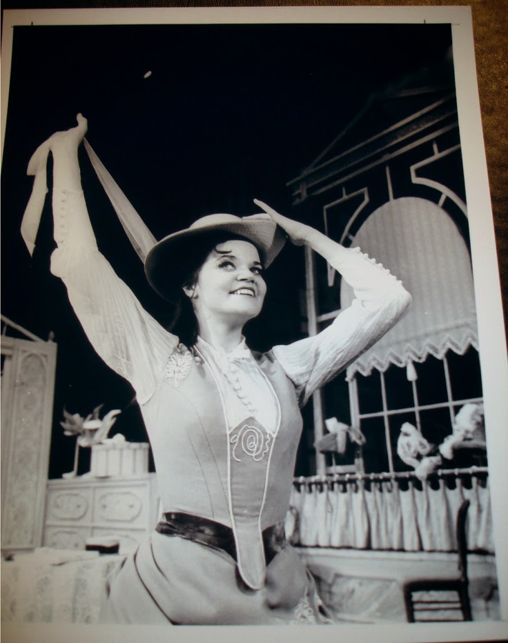 2 On the Aisle: Broadway at its Best: Little Miss Brennan!