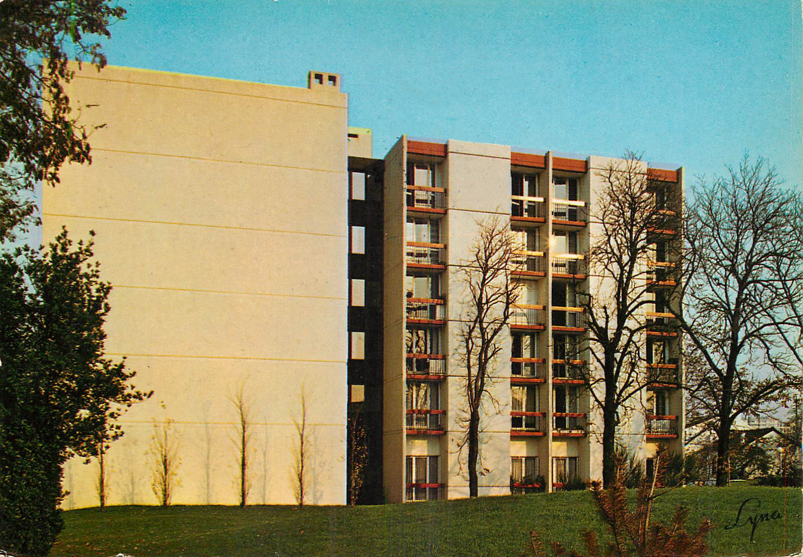 Un Paysage Moderne: BEZONS - Cité du Colombier & fresque d'André ...
