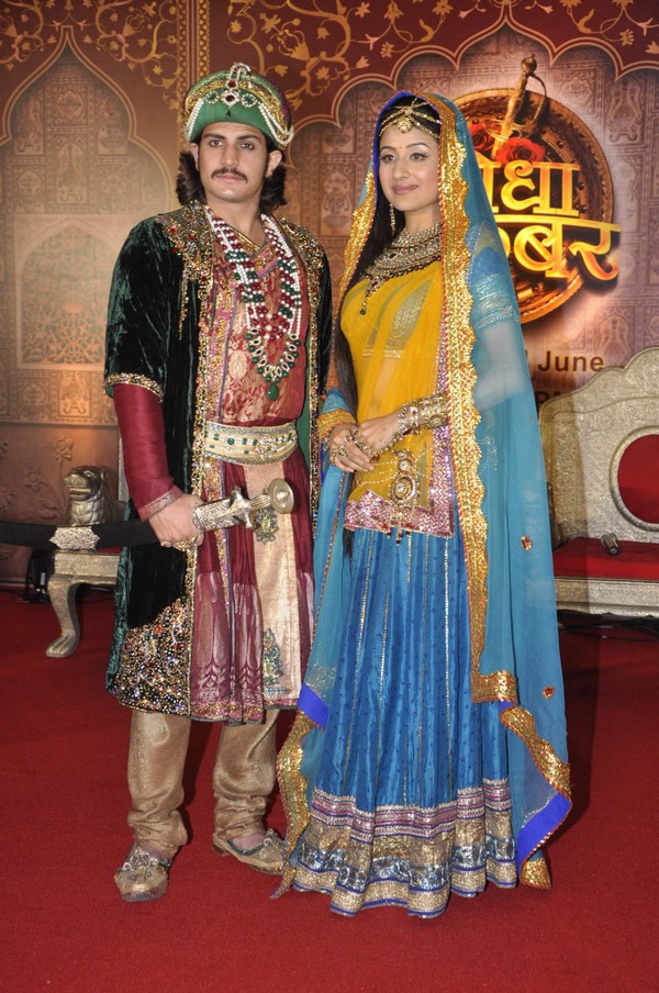 Jodha akbar zee tv - shopperqlero