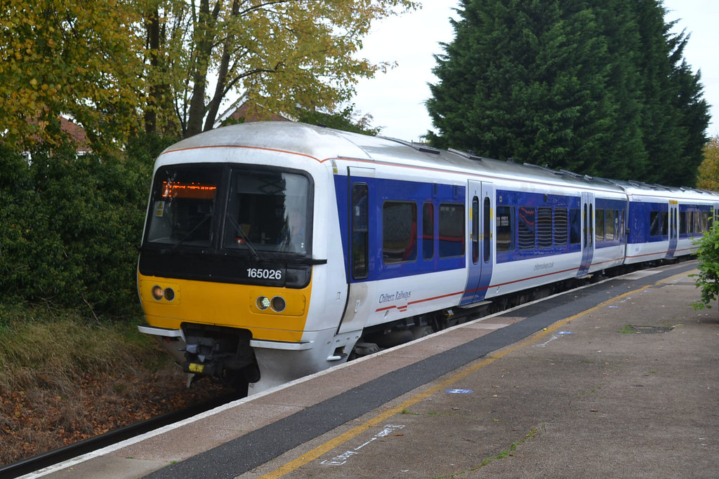 British Diesels and Electrics: Class 165 Network Turbo