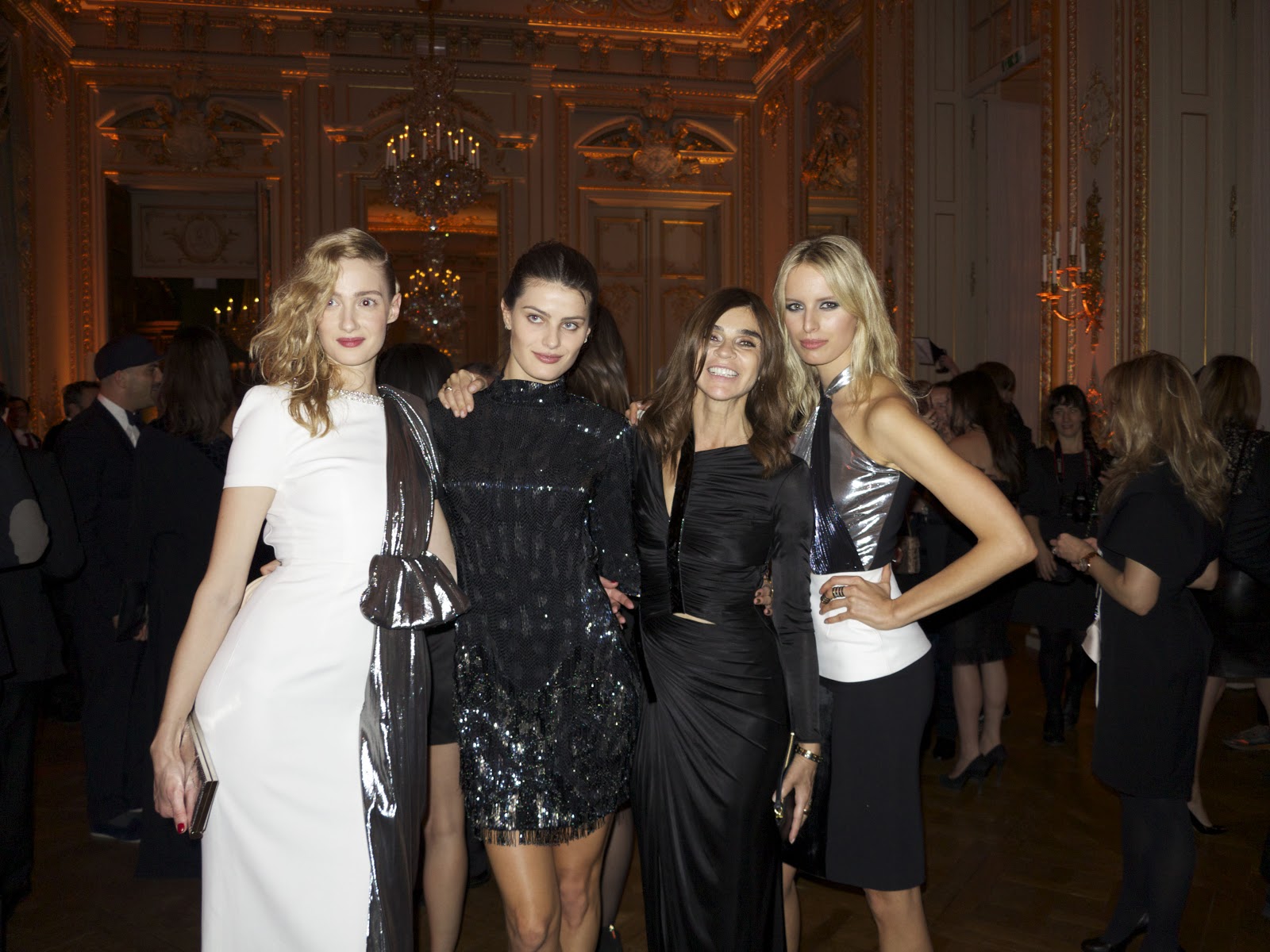 Isabeli Fontana | Page 926 | the Fashion Spot