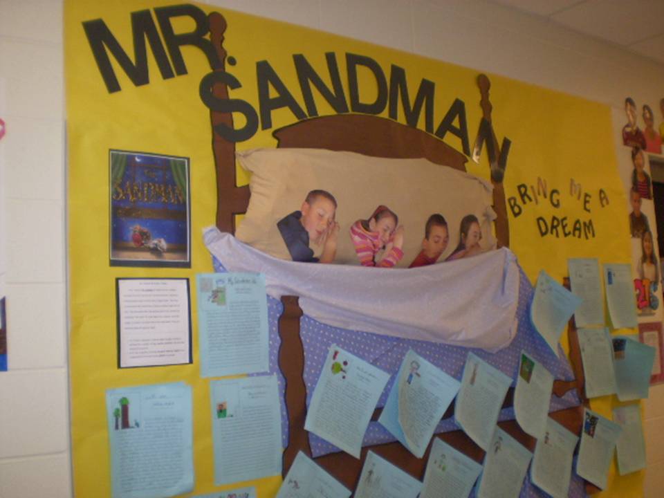 Literacy Minute: Creative Displays for Writing