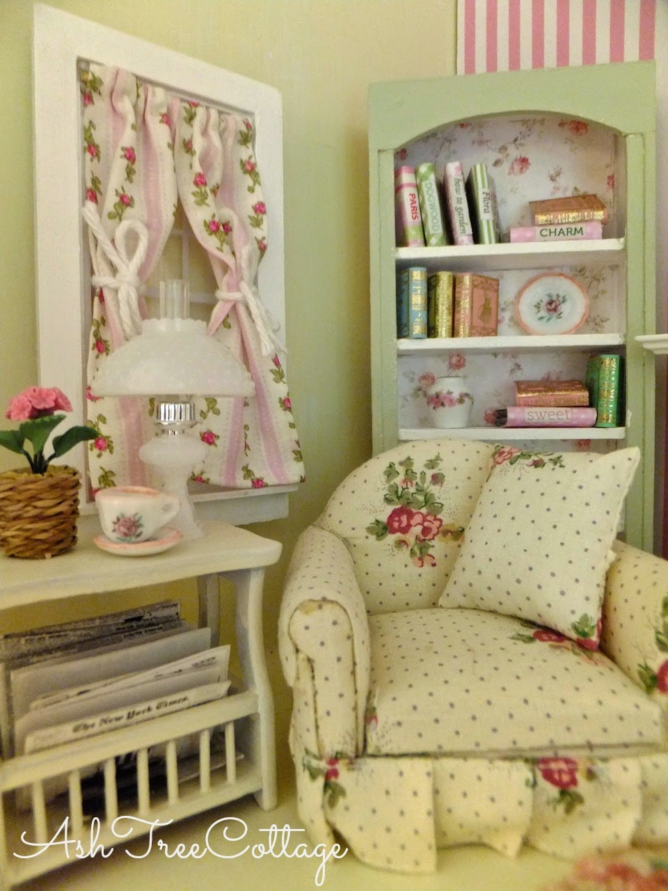 Ash Tree Cottage: Big Reveal of the Texas Rosebud Miniature Townhouse