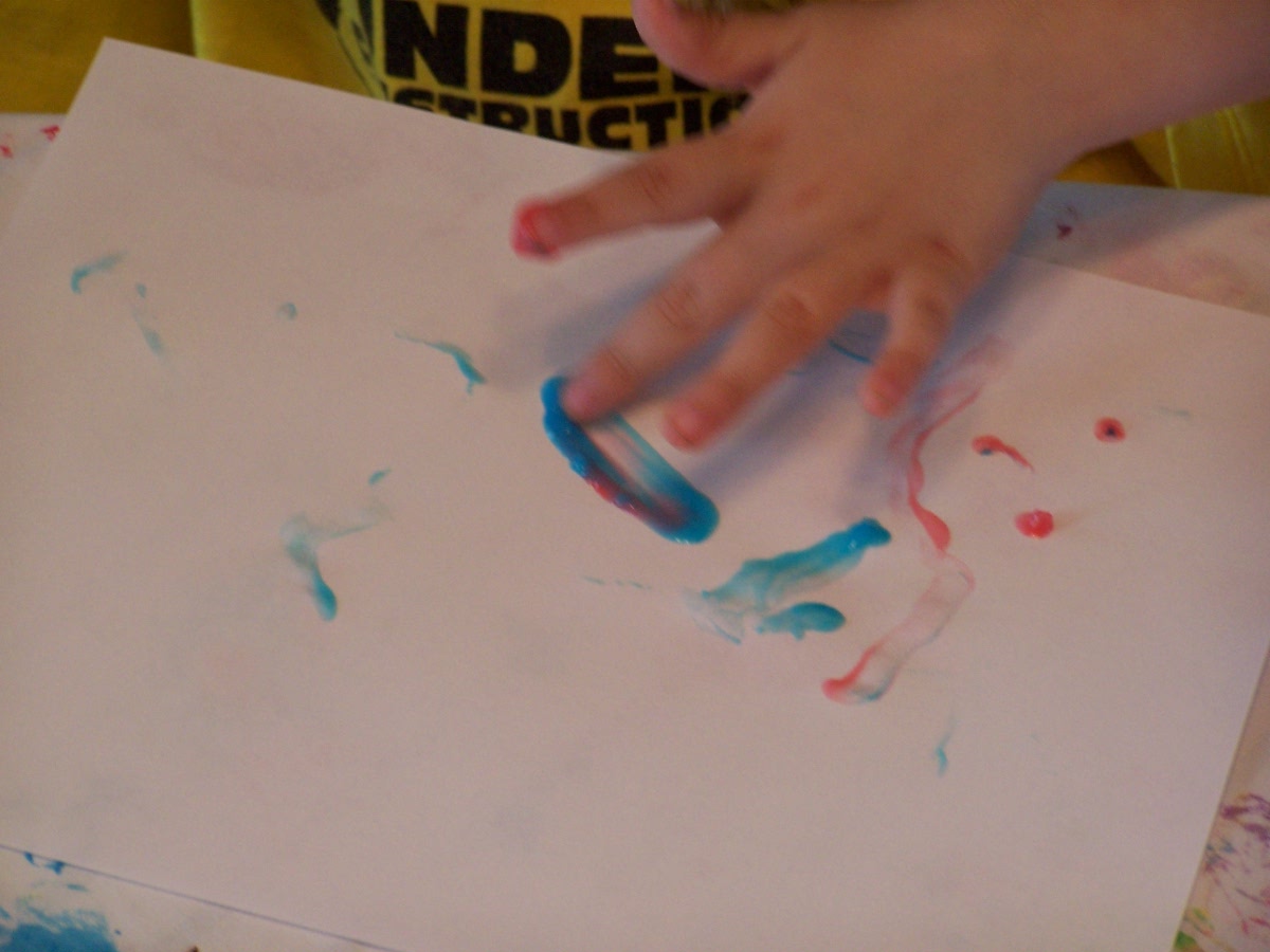 Finger Painting - Creative Family Fun