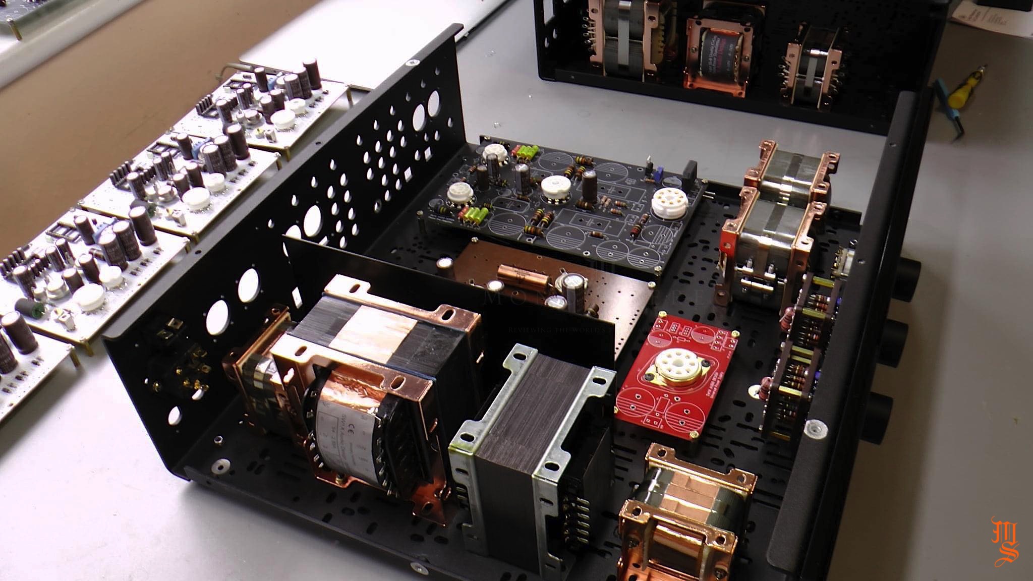 SW1X PRE III LINETUBE PREAMPLIFIER – M & S | Ultimate High-Fidelity