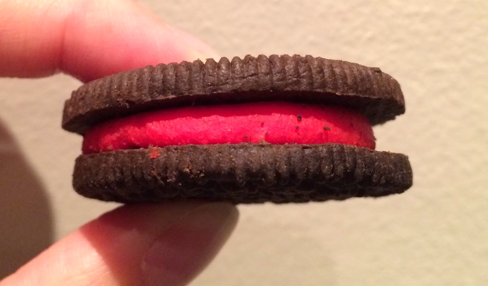 Winter Oreo With Red Cream / ウィンターオレオ レッドクリーム ~ I'm Made of Sugar ...