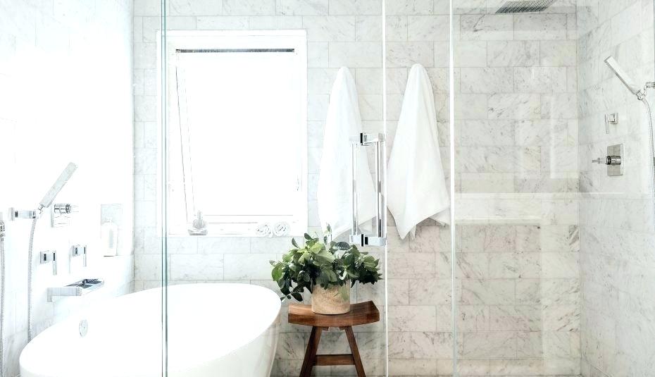 5 tips to create a senior friendly bathroom - Pin Life Blog