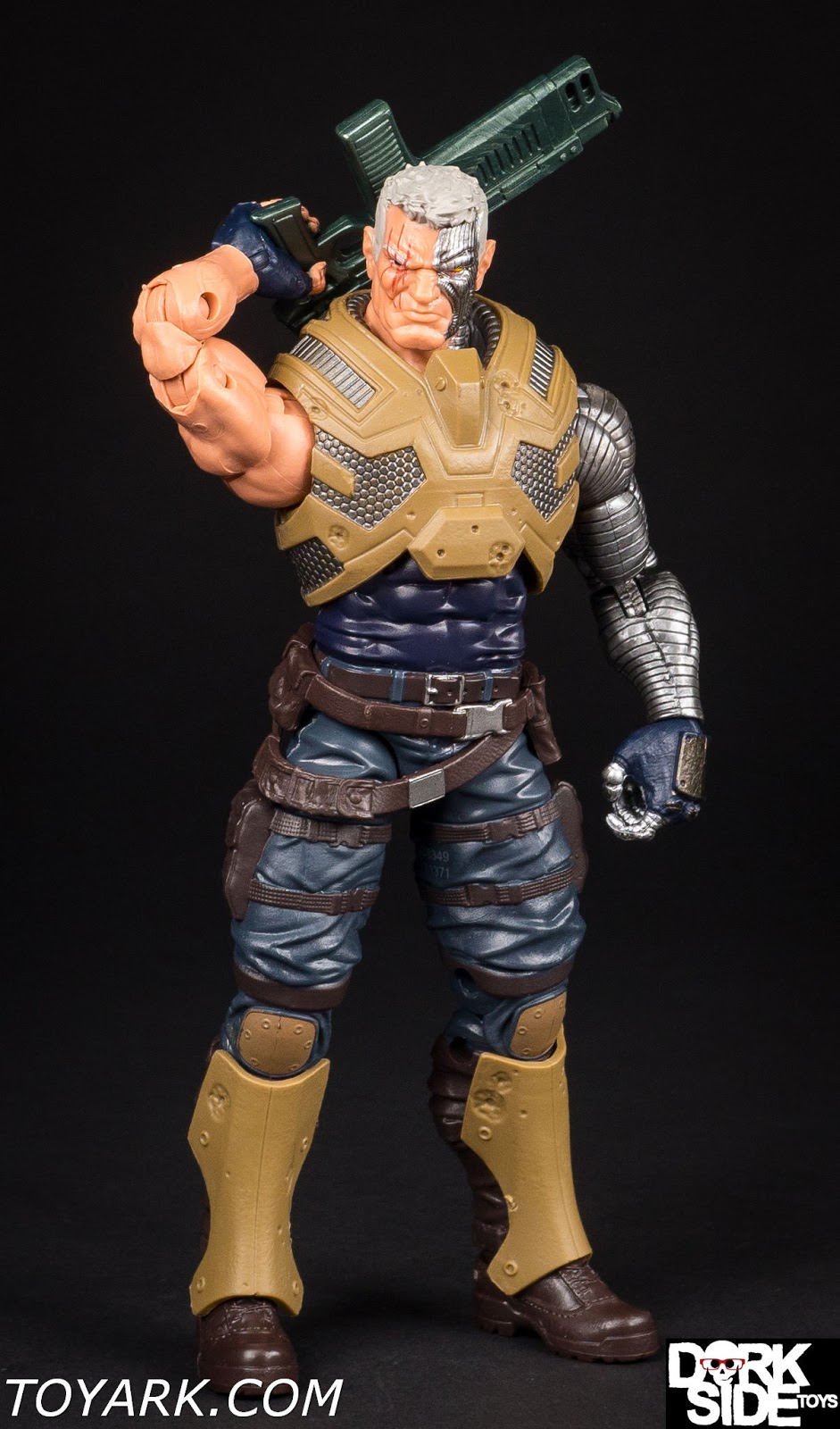 "El BúnKer de ReCoiL": [FIGURA] "MARVEL LEGEND CABLE"