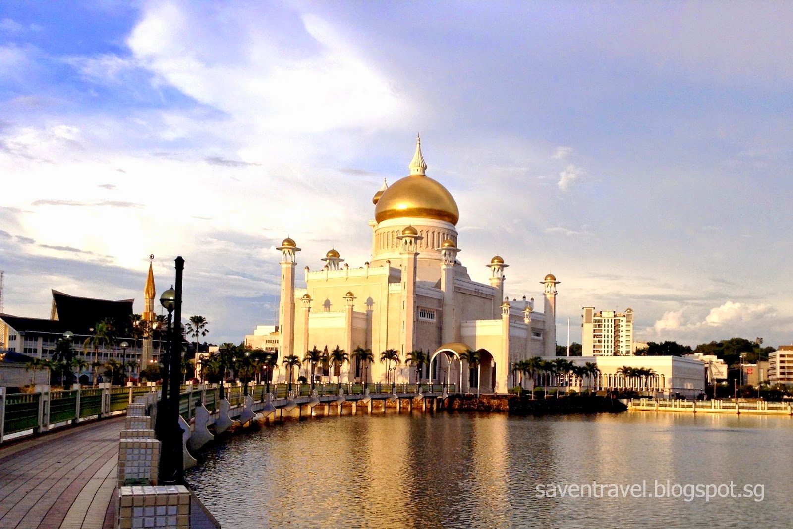 Save & Travel: Brunei, A Kingdom of Unexpected Treasure Day 1