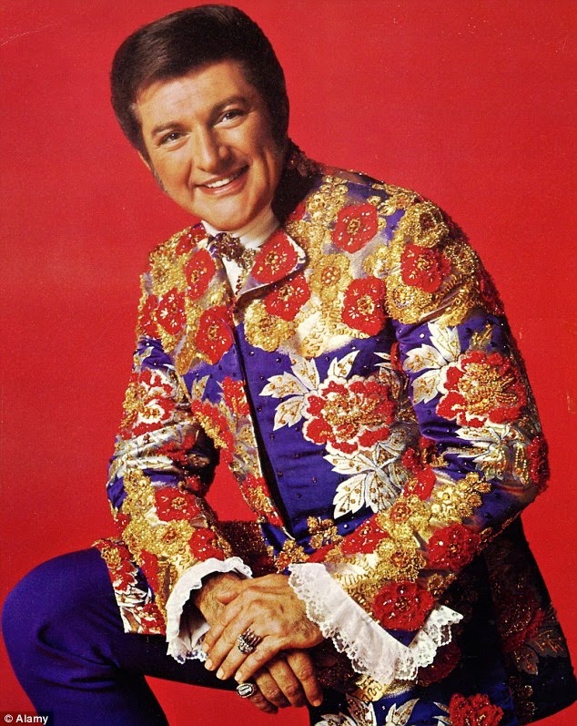 A VERY LUSH BUDGET: LIBERACE GLAMOUR : BEHIND THE CANDELABRA