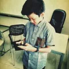 Tulisan si Panda: Biodata Ray Prasetya