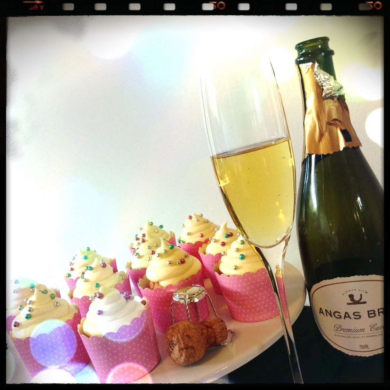 Starts with Cupcakes: Champagne, Darling?