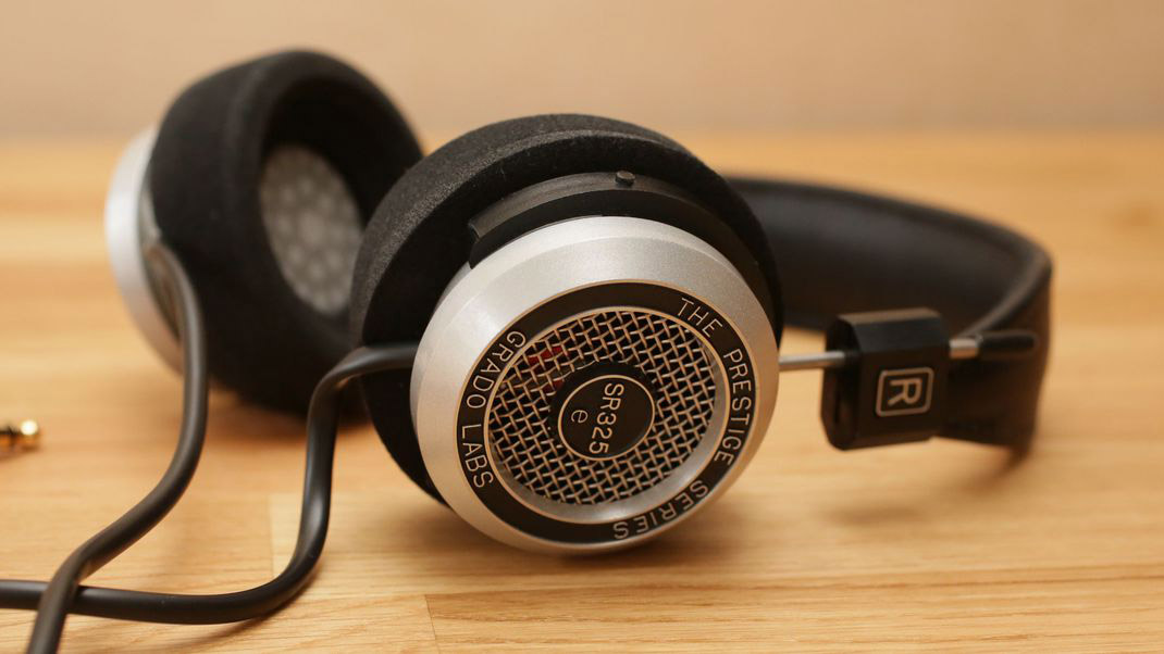 How to Choose Best Headphones by Looking on Specs - OS Busters