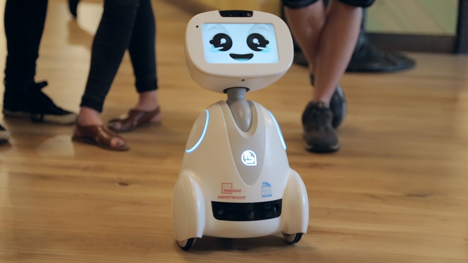 Info de Geek !: Buddy : Le robot de compagnie qui donne une leçon à ...