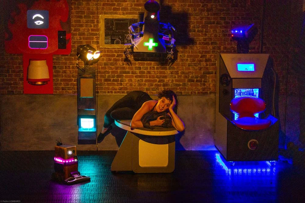 Loomie et les Robots : un spectacle familial original où se mêle la ...