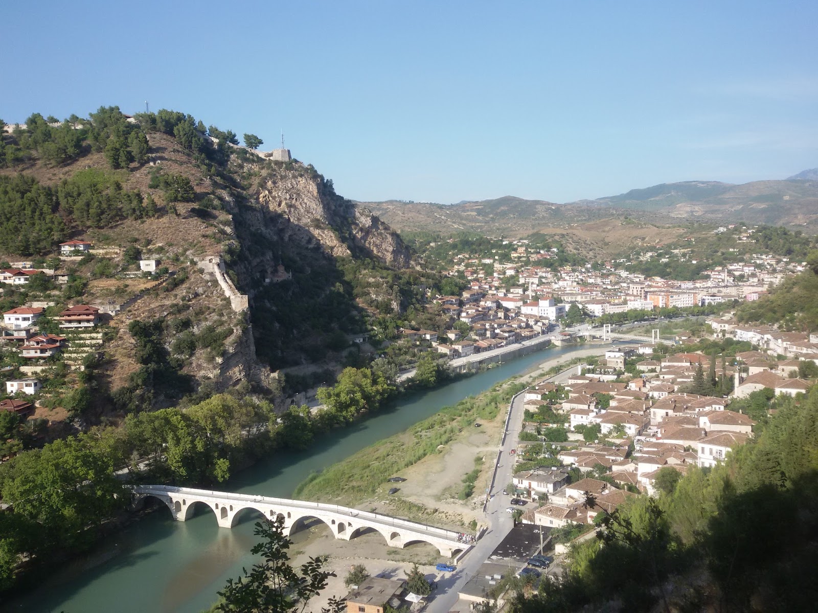 Qarku Berat | Qarku i Beratit - Shqipëria Express