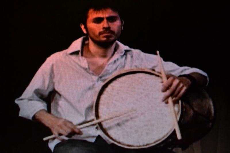 FOGON LATINOAMERICANO: Diego Cuéllar presenta su Método de Percusión para Bombo y Cajón