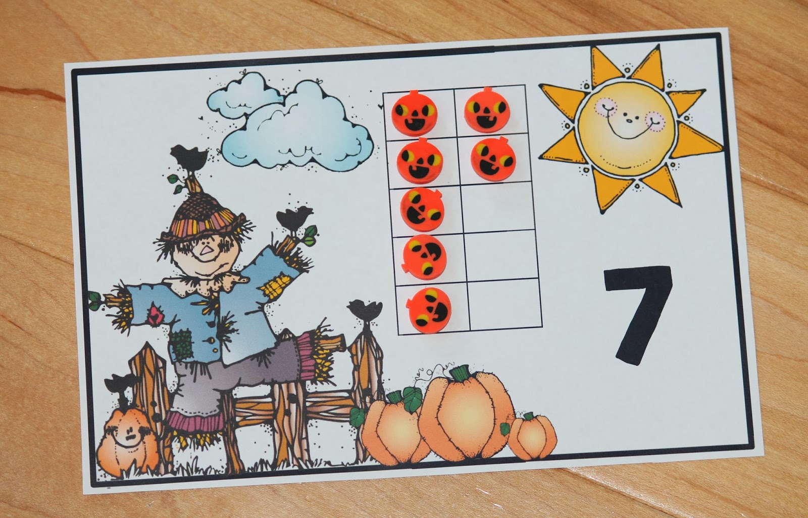 ABC's and Polka Dots: Fall ten-frame mats {FREEBIE}