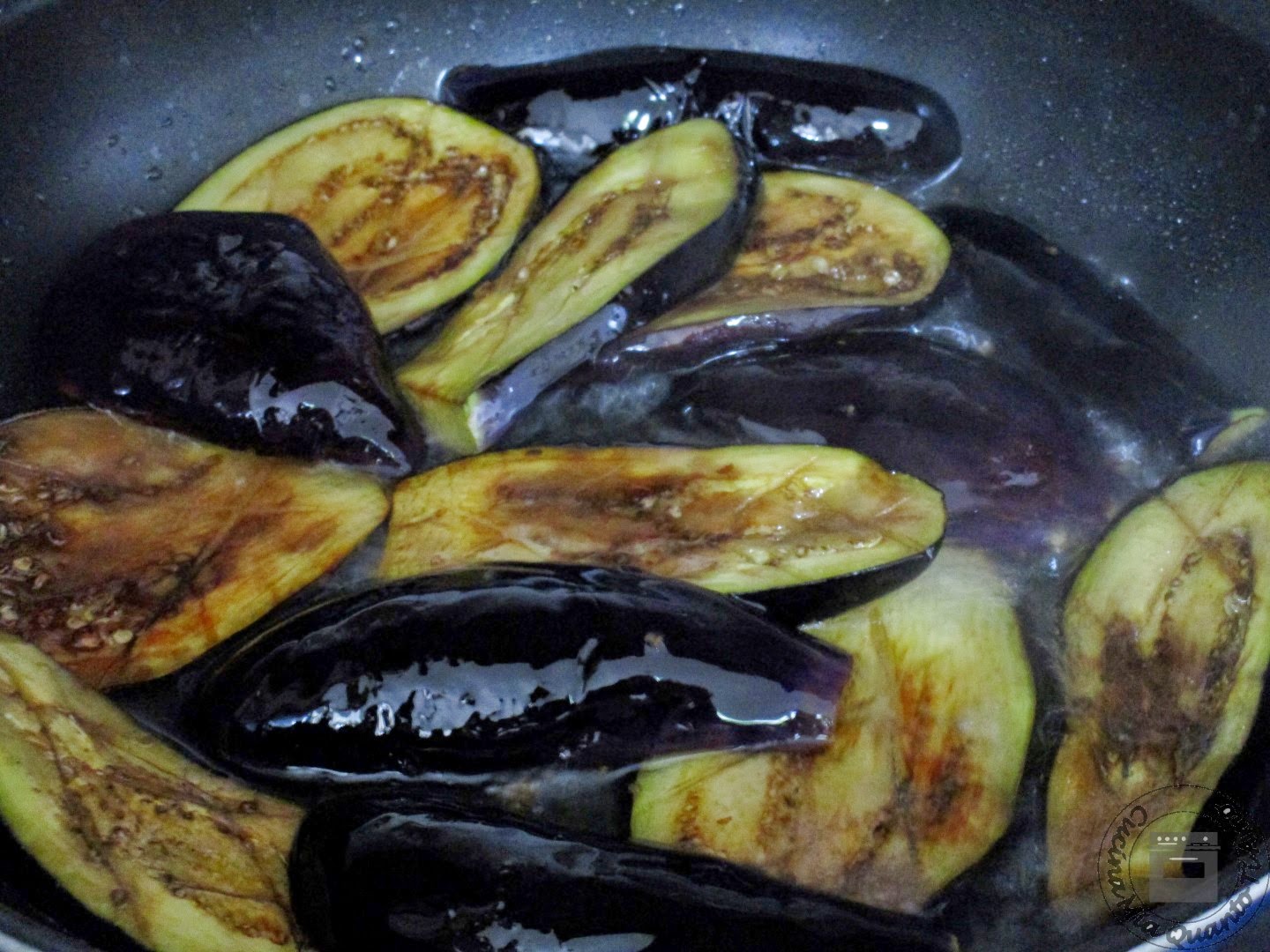 Mulignan a pacc (Melenzane fritte a ripassate al forno) - Cucina Mia ...