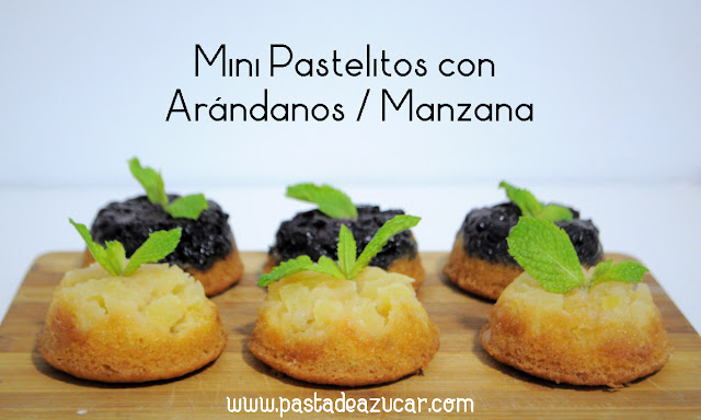 Pasta de Azucar: Mini pastelitos invertidos con arándanos