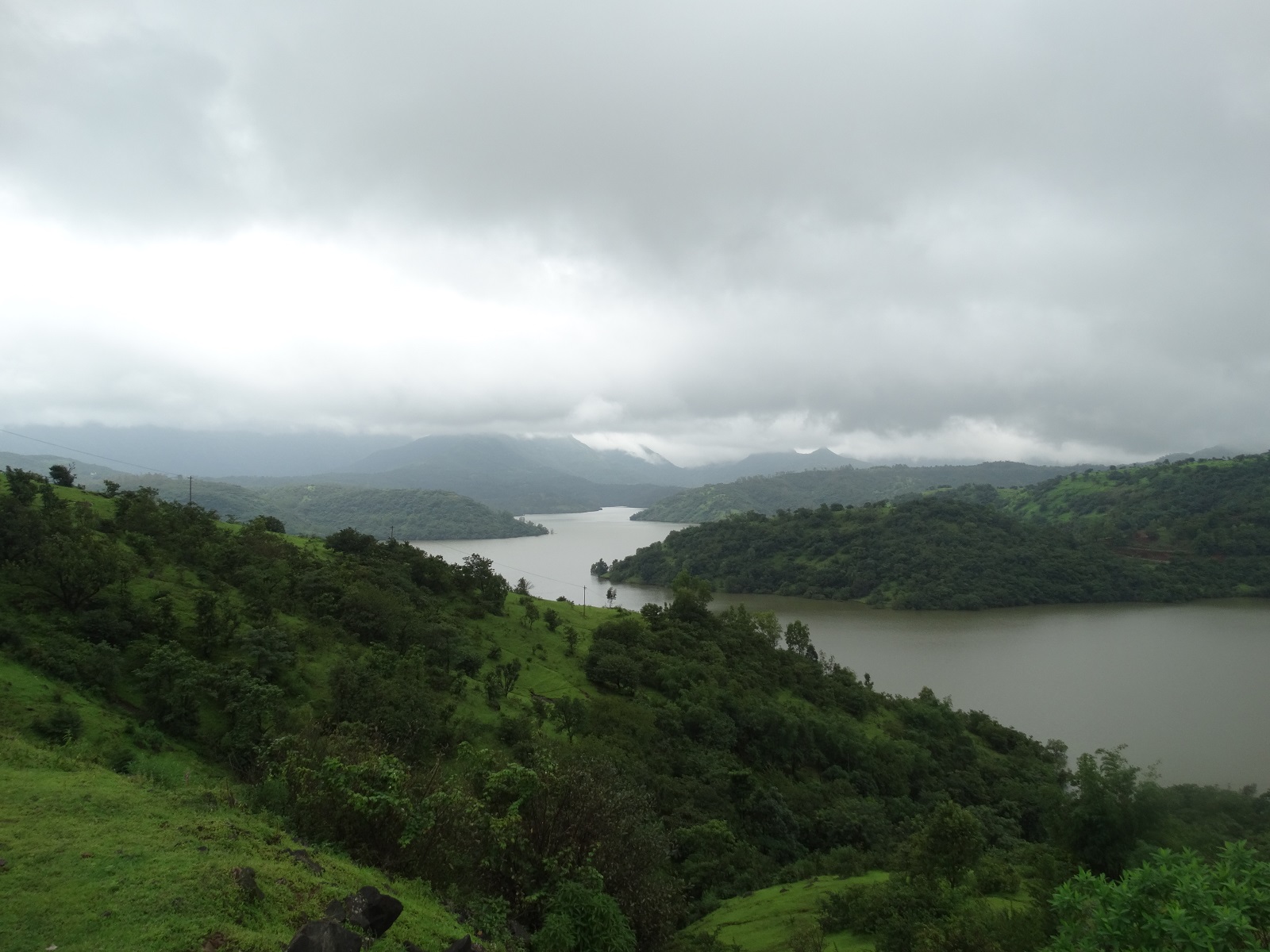 Anecdotes: Five day road trip into Western Ghats from Pune - day 1
