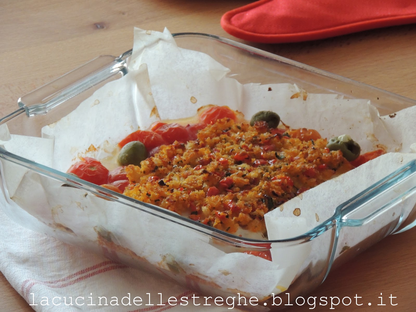 La cucina delle streghe: Filetti di merluzzo panati con pachino e basilico