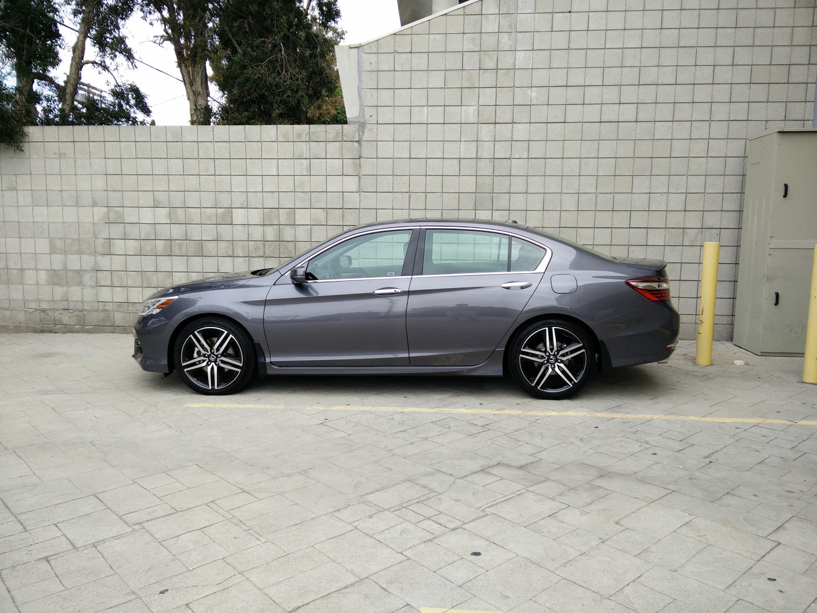 East-West Brothers Garage: Daydreams: Third Generation Acura TL Type-S