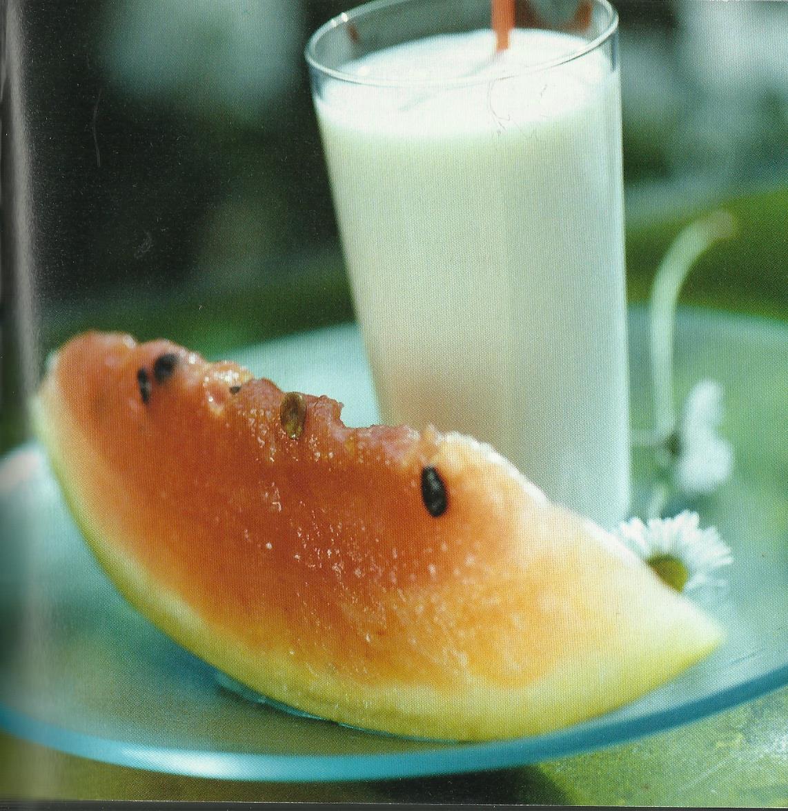 Lait à la pastèque (recette rapide et facile) | arganfelex