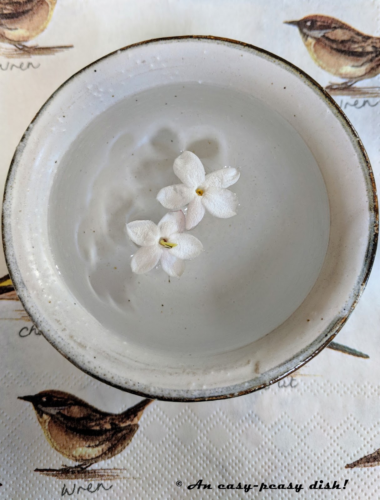 CAFE BLANC (AHWEH BAIDA) - Easy-peasy dish...