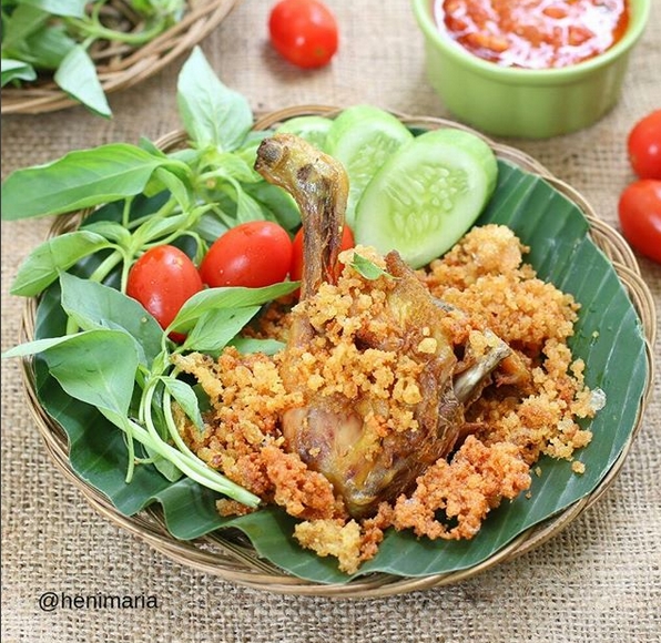 Resep Ayam Kremes ala Mbok Berek - Resep Pol Enak