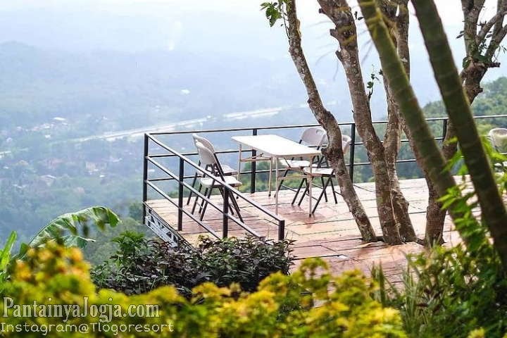 Indahnya Tlogo Resort Dan Goa Rong View Semarang Jawa Tengah ...