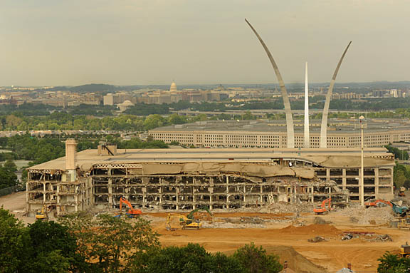 Columbia Pike Documentary Project: East end of the Pike, and continued ...