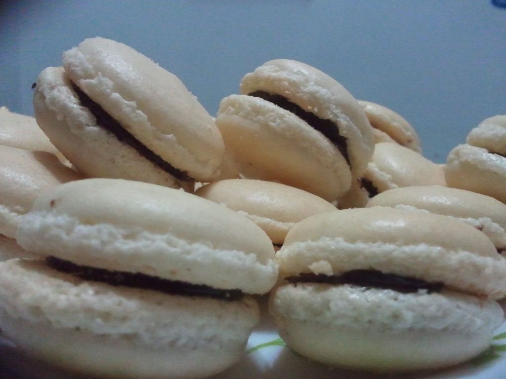 Ovenz Corner: Experiment Macaron yang tak menjadi...