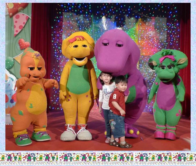 Juz Us: Meeting Barney & Friends .. *again*
