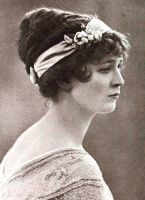 The Birth of Gwyneth Ericka Morgan: Of Tredegar House, Newport