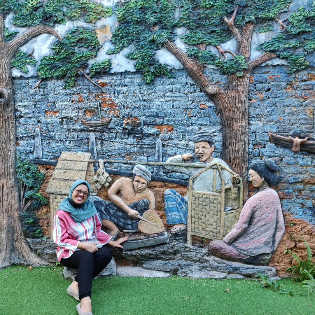 Jalan-Jalan di Muar Mural Street (Muar Cultural Walk)