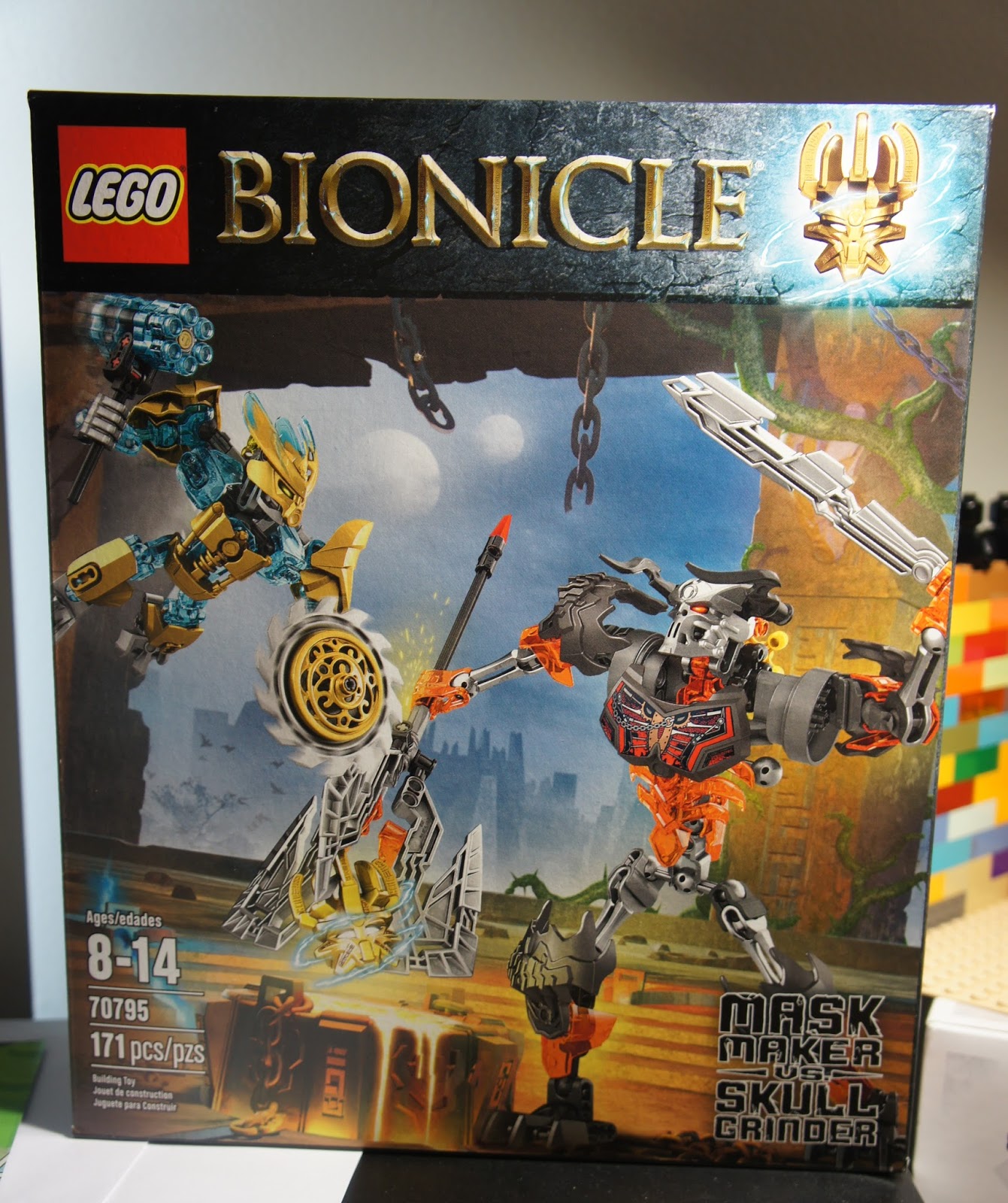 LEGO 70795 Bionicle Mask Maker vs. Skull Grinder Action Figure Boxed ...