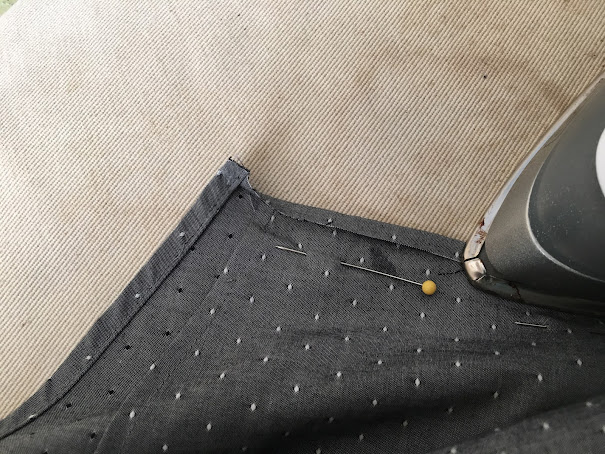 sewcreatelive: Men's Dress Shirt--How to Taper Sides