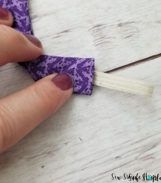 Quick Elastic Fabric Bookmark | Sew Simple Home