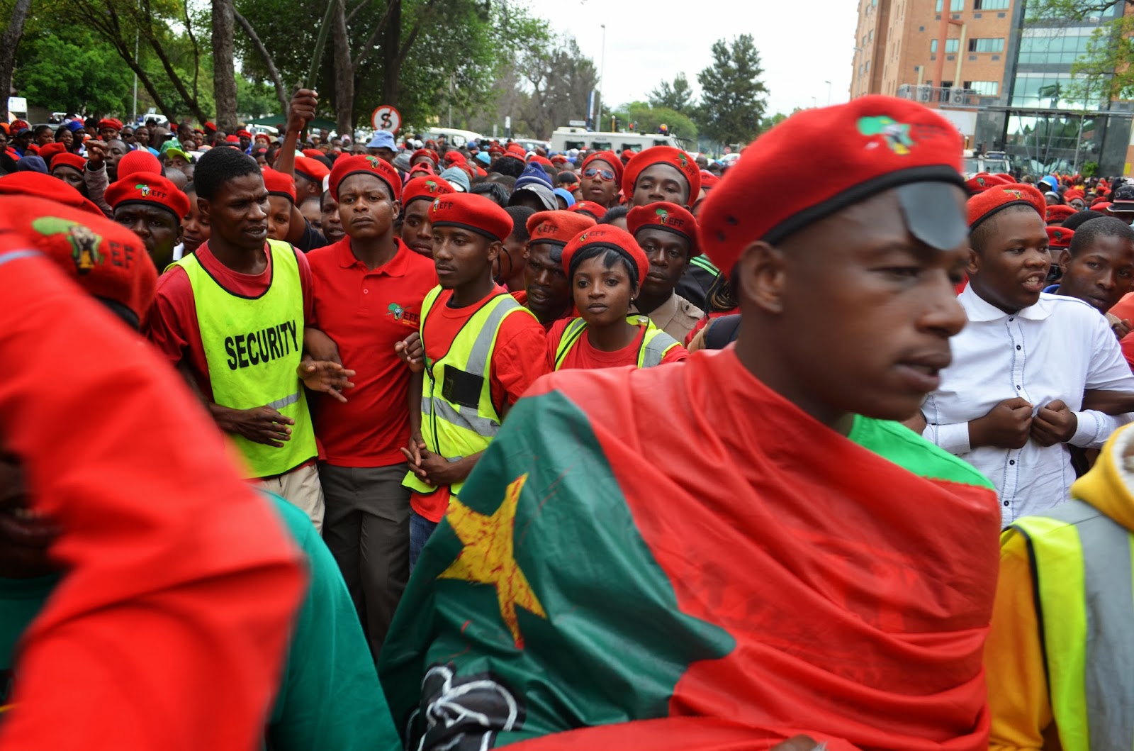 Morrelhasideas - Photography: A demand for Radical Change?