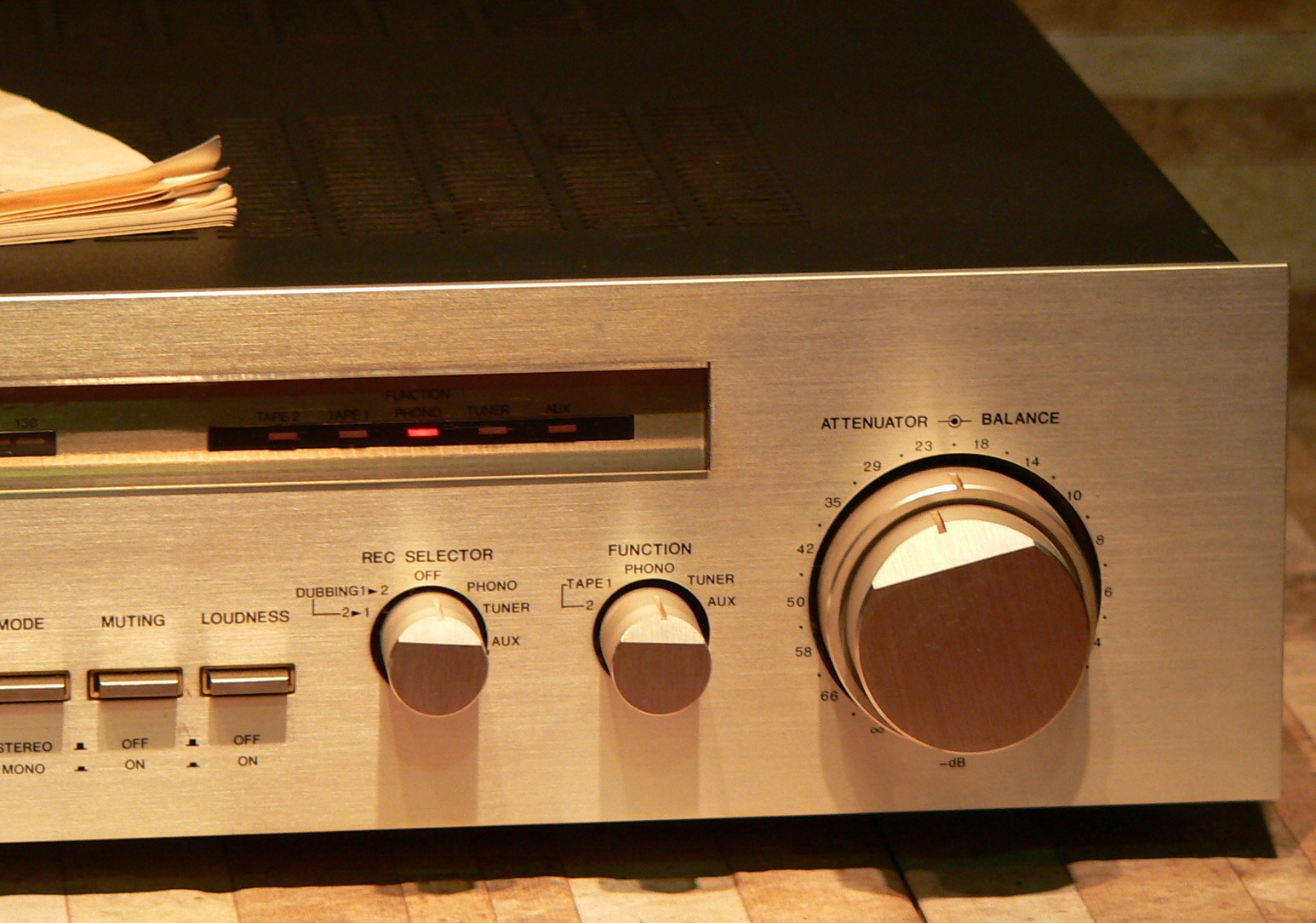 su-distribuidor audio hi-fi and hi-end: AMPLIFICADOR NEC AUA-8300 JAPAN ...