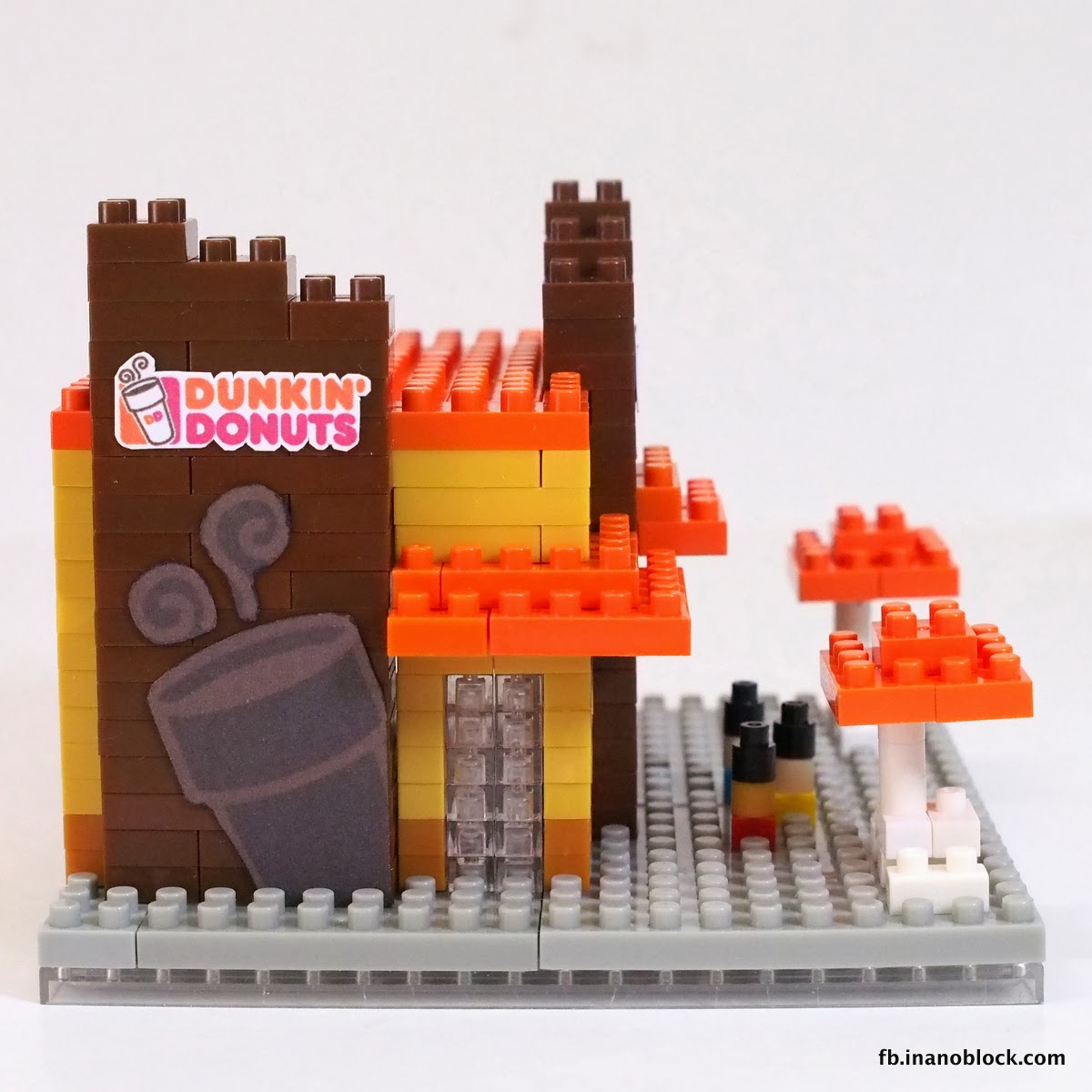 Christopher Tan: nanoblock Dunkin Donuts