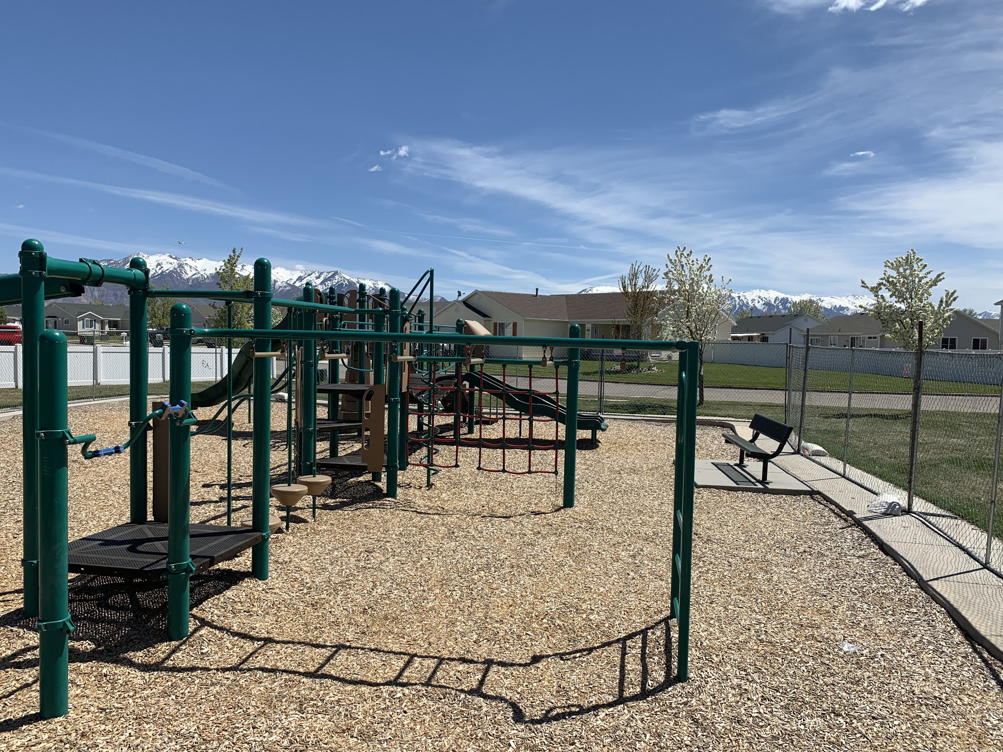 REVIEW OF MEADOW CREEK POND, ROY, UT - Weber County Playgrounds