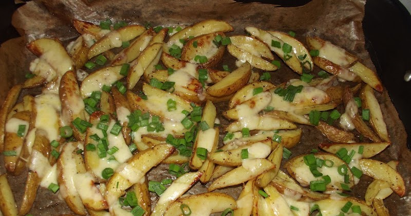 Adventures in Flavorland: Dark stout potato wedges with cheddar (Irish ...