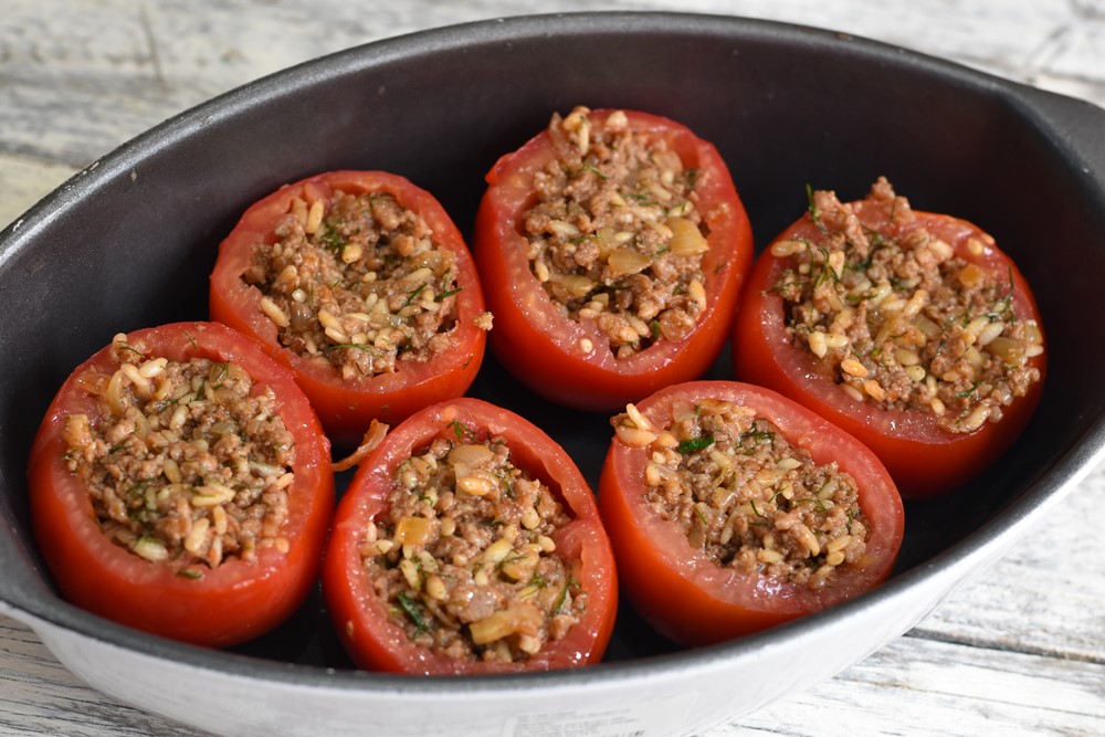 Rosii umplute cu carne - CAIETUL CU RETETE