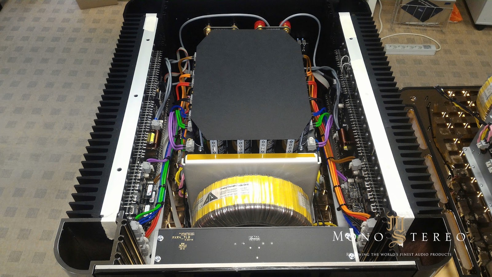 Analog Domain 4kW Apollo monoblock amplifier innards – M & S | Ultimate ...
