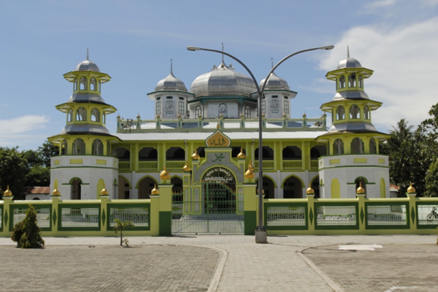Berwisata Religi di Mesjid Darussalam Belawa | KIBAR BELAWA TOSAGENAE